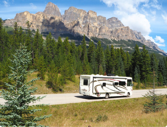 4 RV Accessories To Make You The Envy Of The Campsite