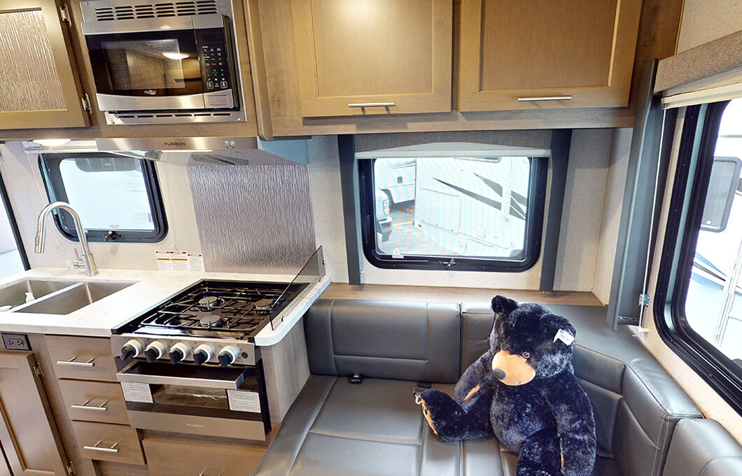 Rent A Class C Small Motorhome | Fraserway RV Rentals | Fraserway RV