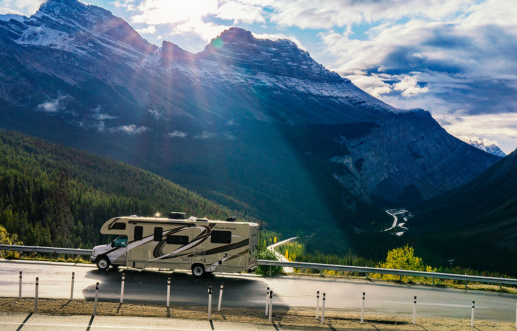 Rent A Class C X-Large Motorhome | Fraserway RV Rentals | Fraserway RV