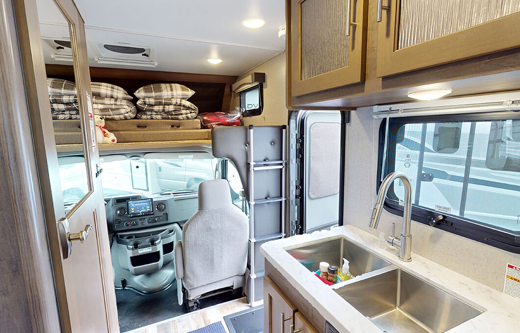 Rent A Class C Small Motorhome | Fraserway RV Rentals | Fraserway RV